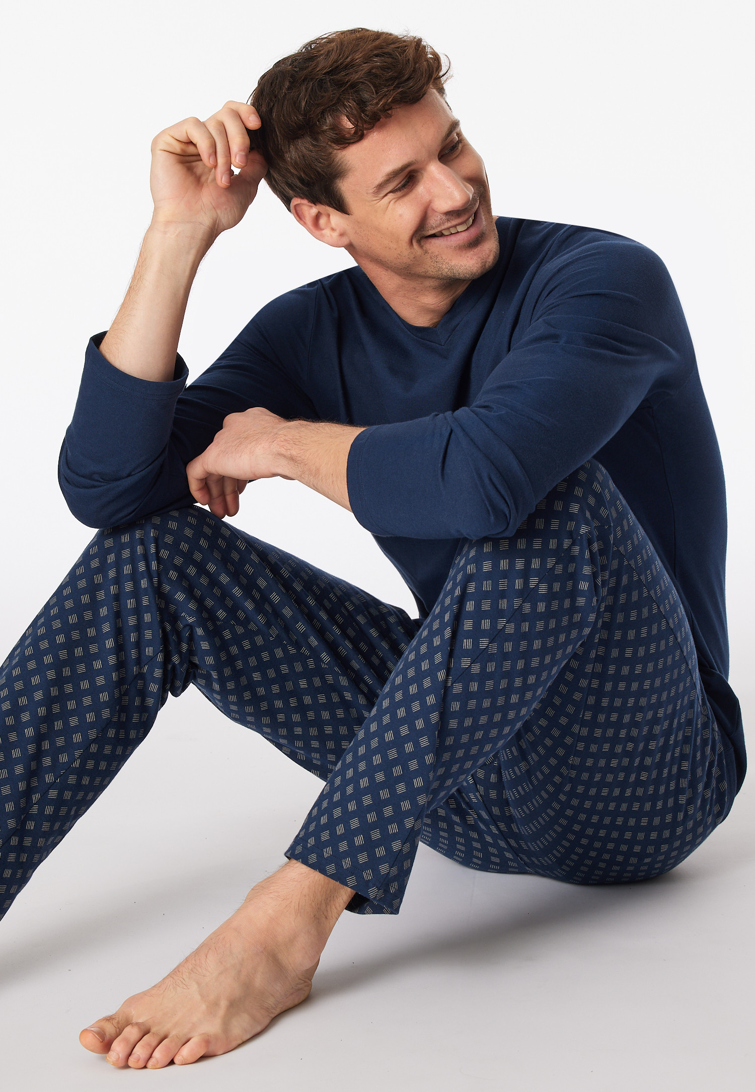 Schlafanzug lang V-Ausschnitt admiral - Casual Essentials | SCHIESSER
